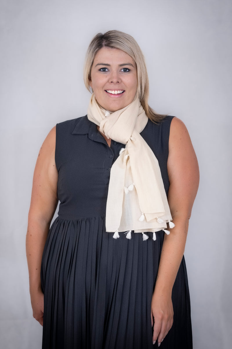 Scarlet Scarf Deal for Australian Women – Fusion Creations